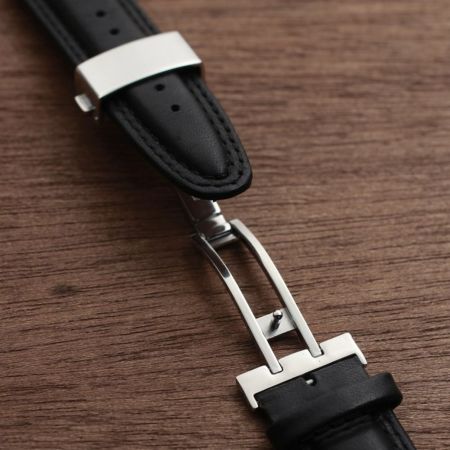 クロノグラフ腕時計レザーベルト カウレザー(牛革)│メンズ革 クロノグラフ腕時計レザーベルト カウレザー(牛革)│メンズ革